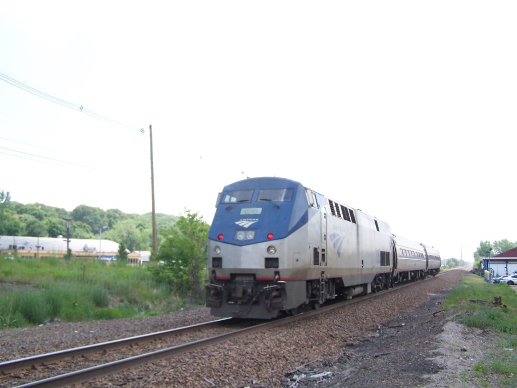 AMTK 108 pushes #473 towards New Haven.